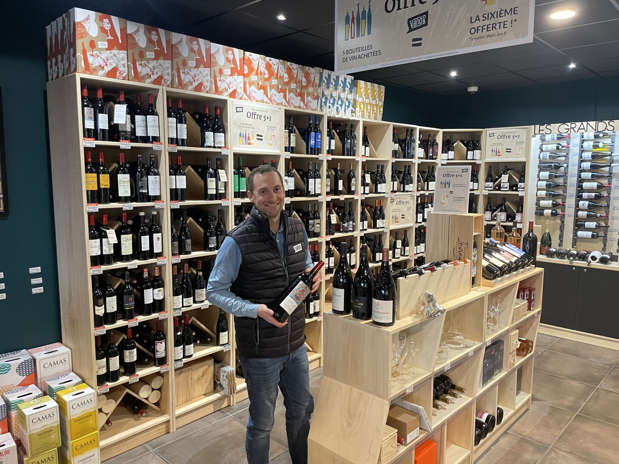 V and B arrive à Les Clayes-sous-Bois ! - V and B - Blog